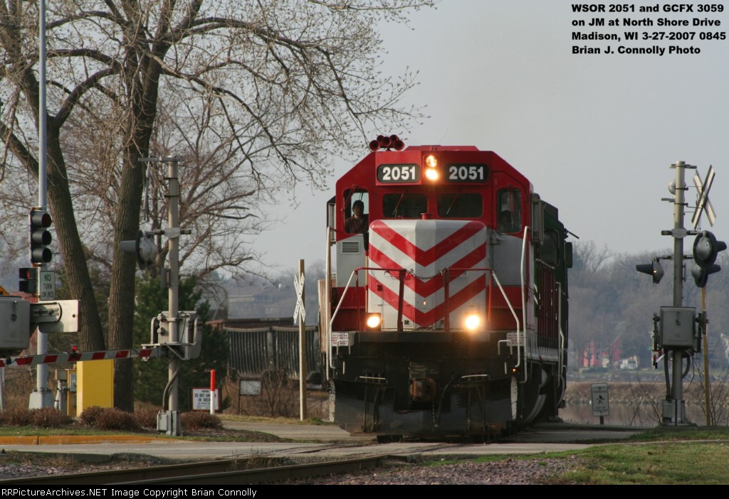 WSOR 2051 and GCFX 3059 on JM